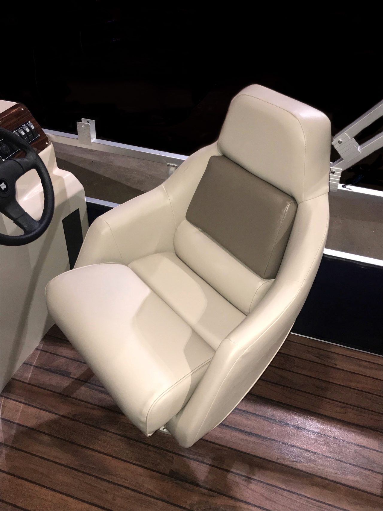 Pontoon Furniture - TMC Inc - Wisconsin